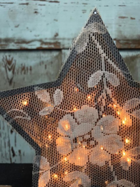 DIY Light Up Star - The Shabby Tree