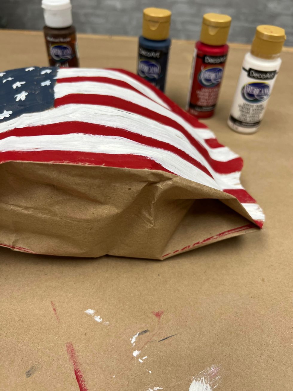 DIY Flag Using A Paper Bag - The Shabby Tree