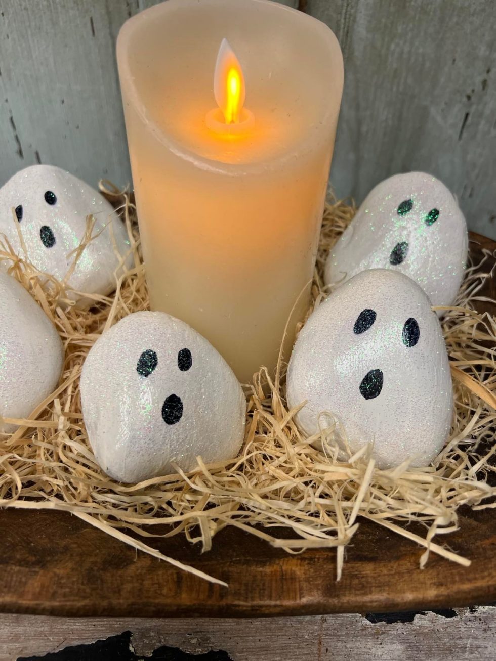 DIY Ghost Rocks - The Shabby Tree