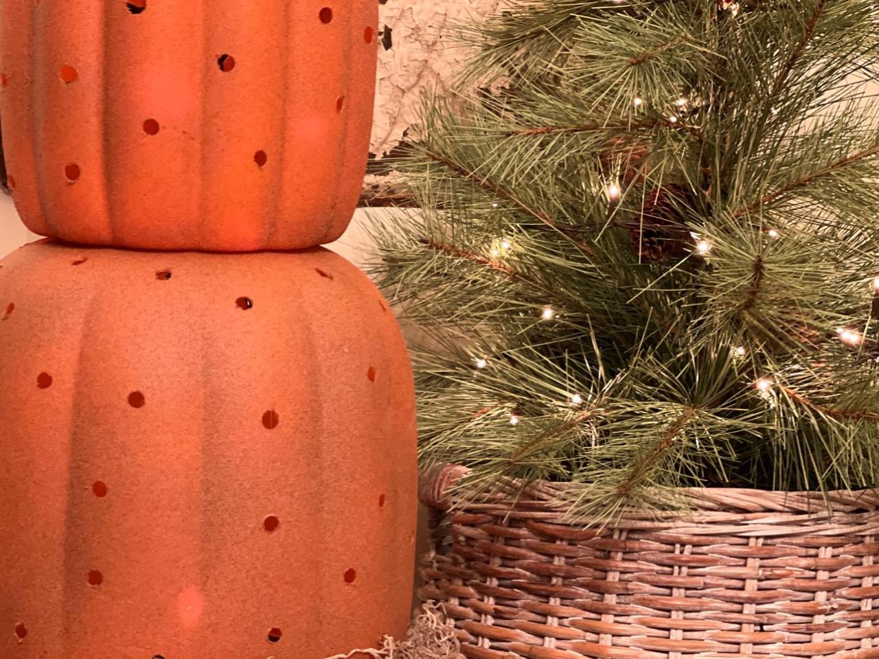 Stacked Pumpkin Makeover - The Shabby Tree