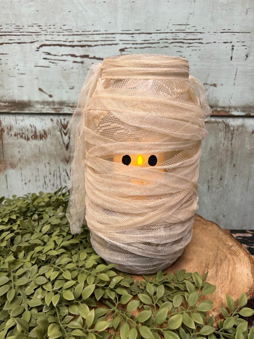 DIY Mummy Lantern - The Shabby Tree
