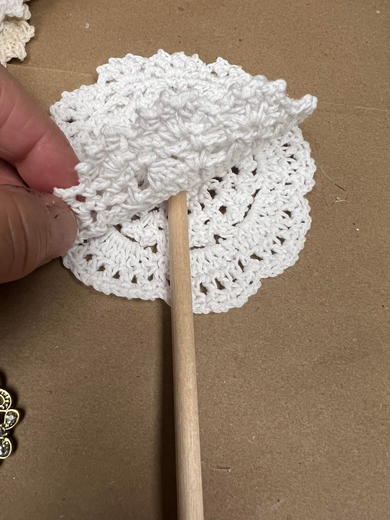 DIY Tree Using Doilies - The Shabby Tree