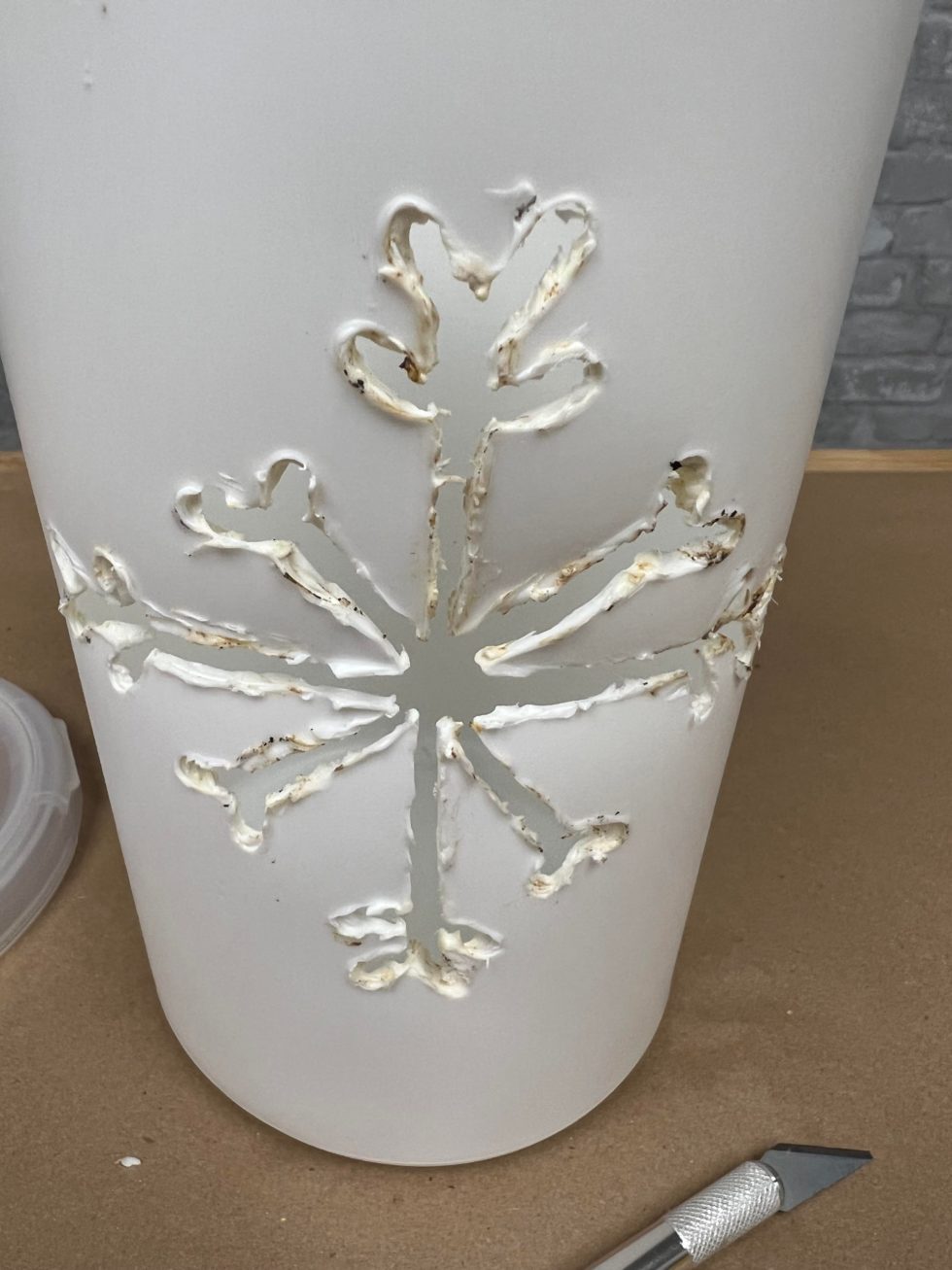 DIY Snowflake Lantern - The Shabby Tree