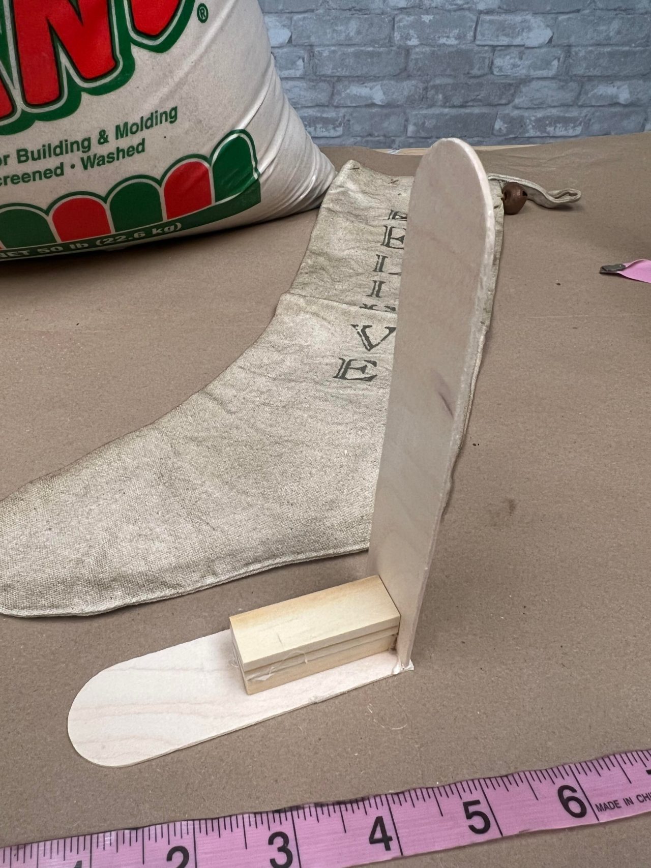 DIY Primitive Stocking Decoration - The Shabby Tree