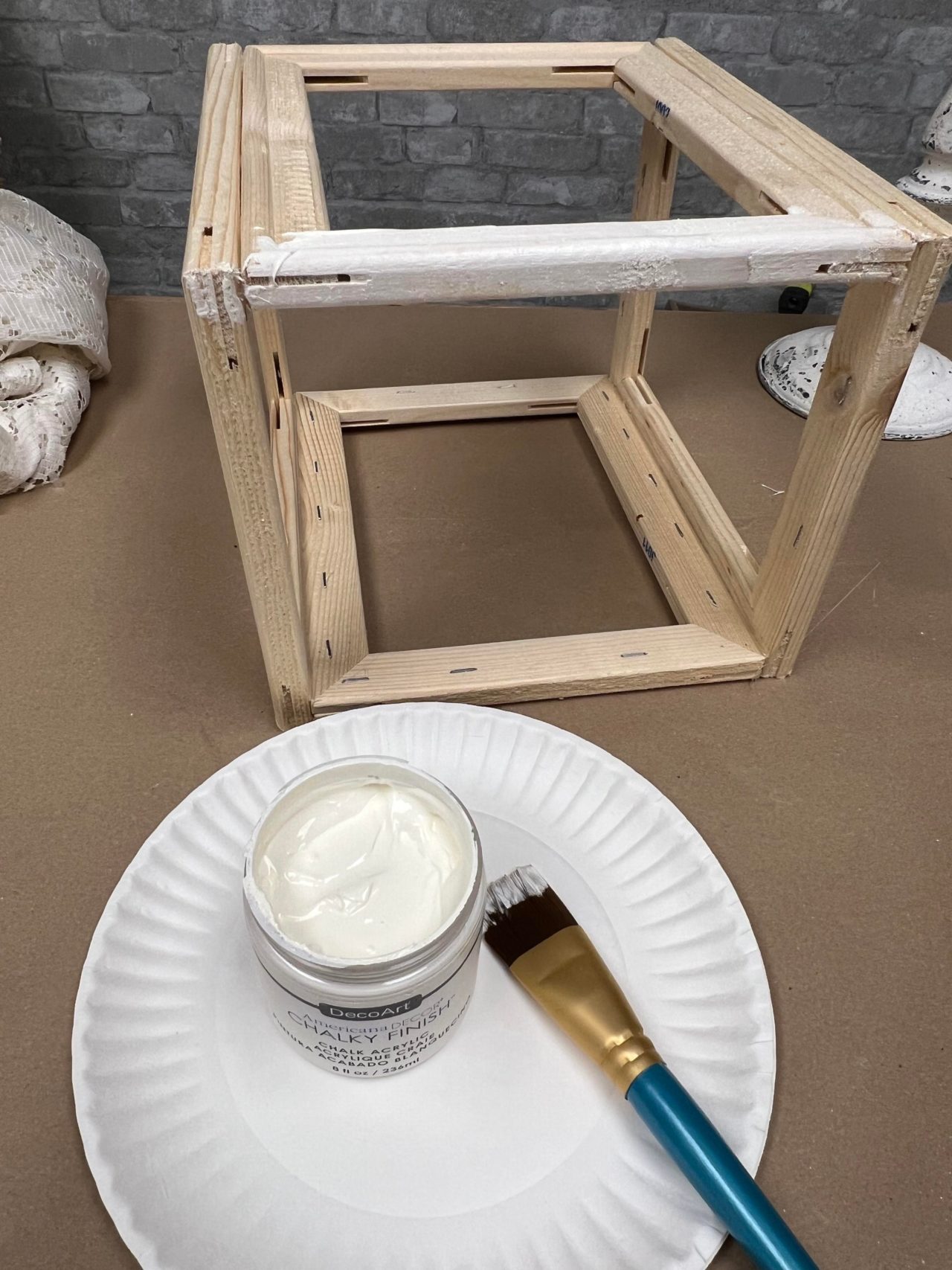 DIY Lamp Using Art Canvas - The Shabby Tree