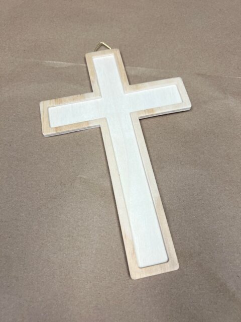 Wooden Cross Makeover - The Shabby Tree