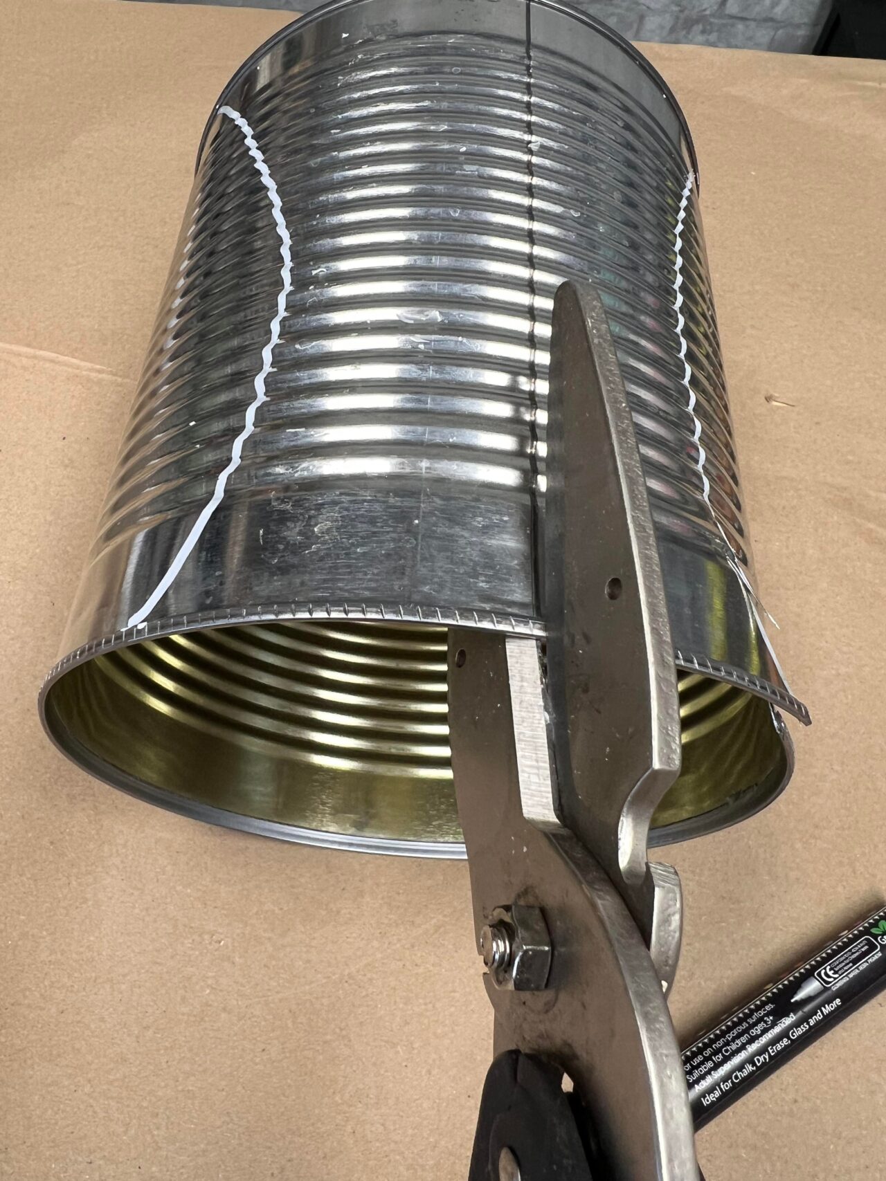 DIY Tin Can Craft - The Shabby Tree