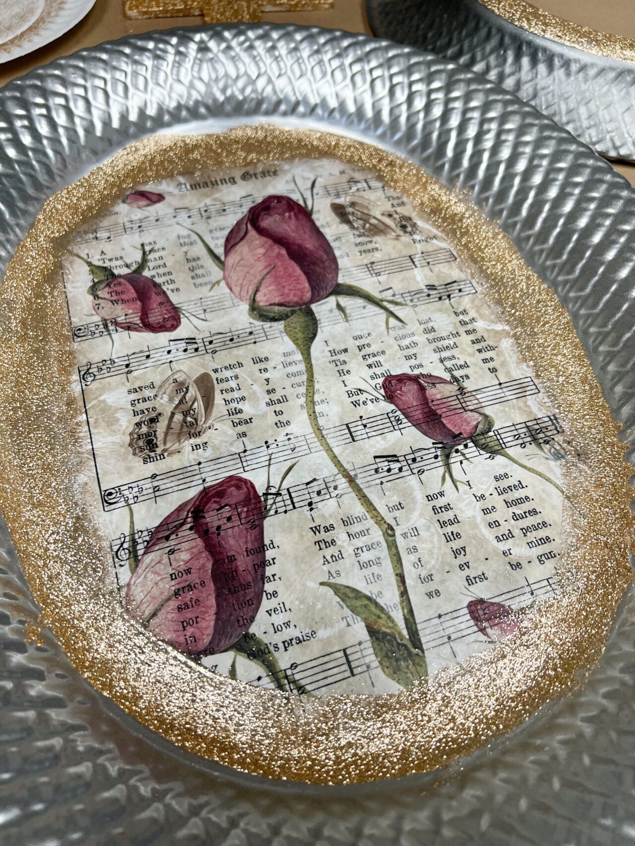 DIY Shadow Box Egg - The Shabby Tree