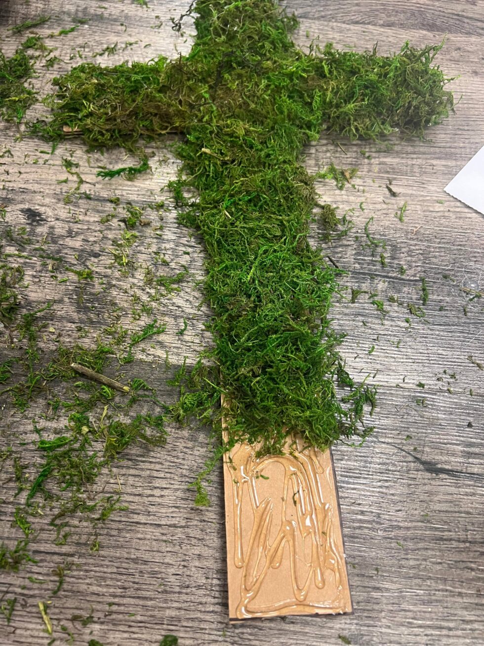 DIY Cross Using Paper Lunch Bags - The Shabby Tree