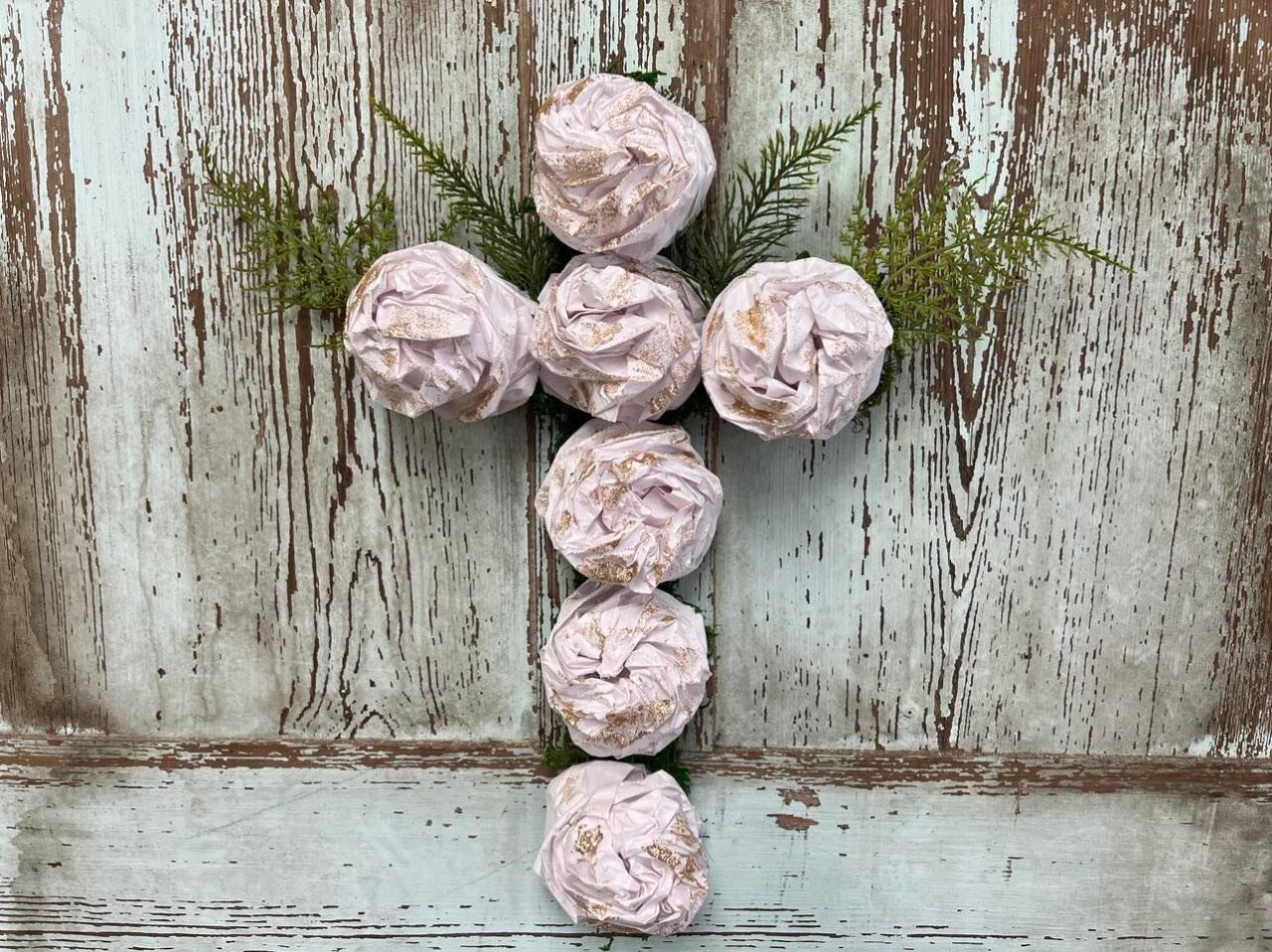 DIY Cross Using Paper Lunch Bags - The Shabby Tree