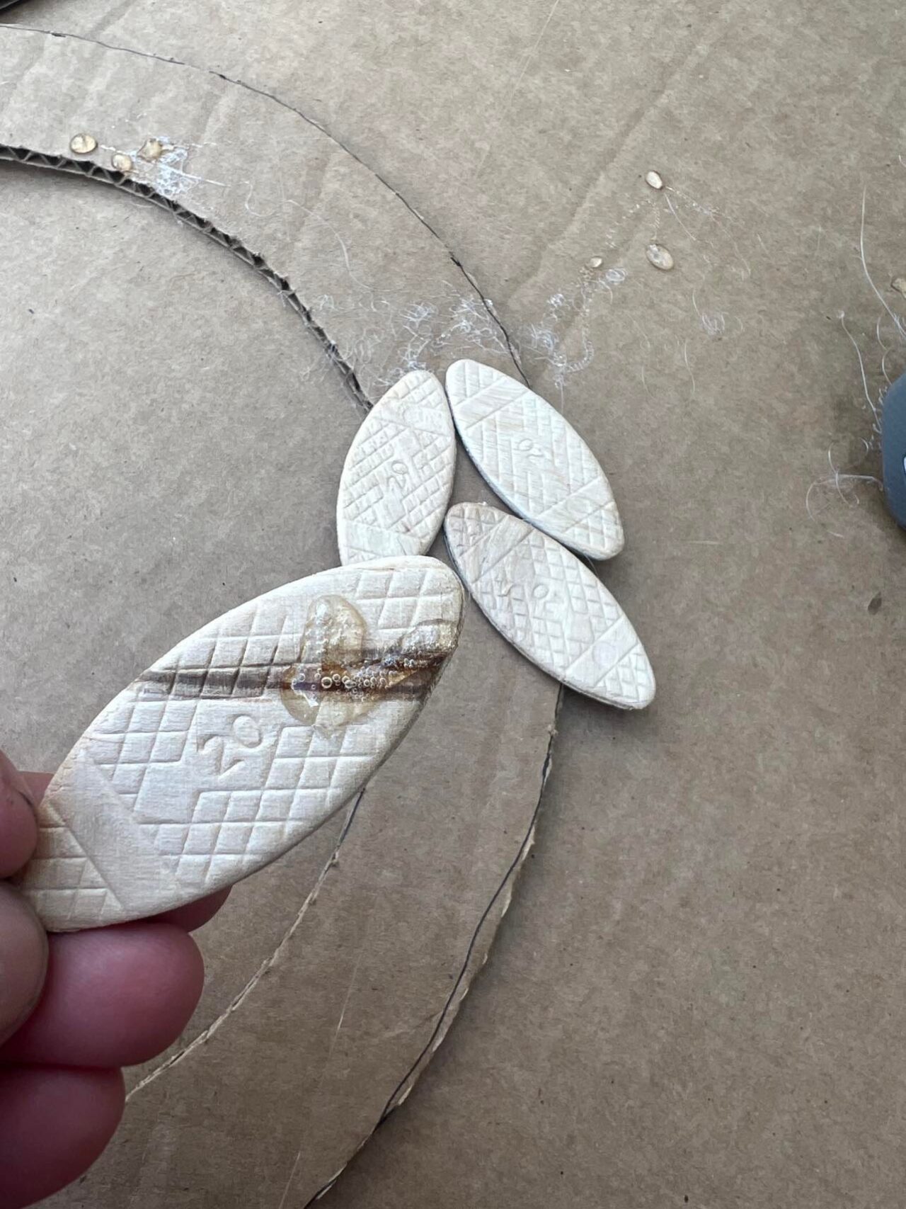 DIY Wood Biscuit Wreath - The Shabby Tree