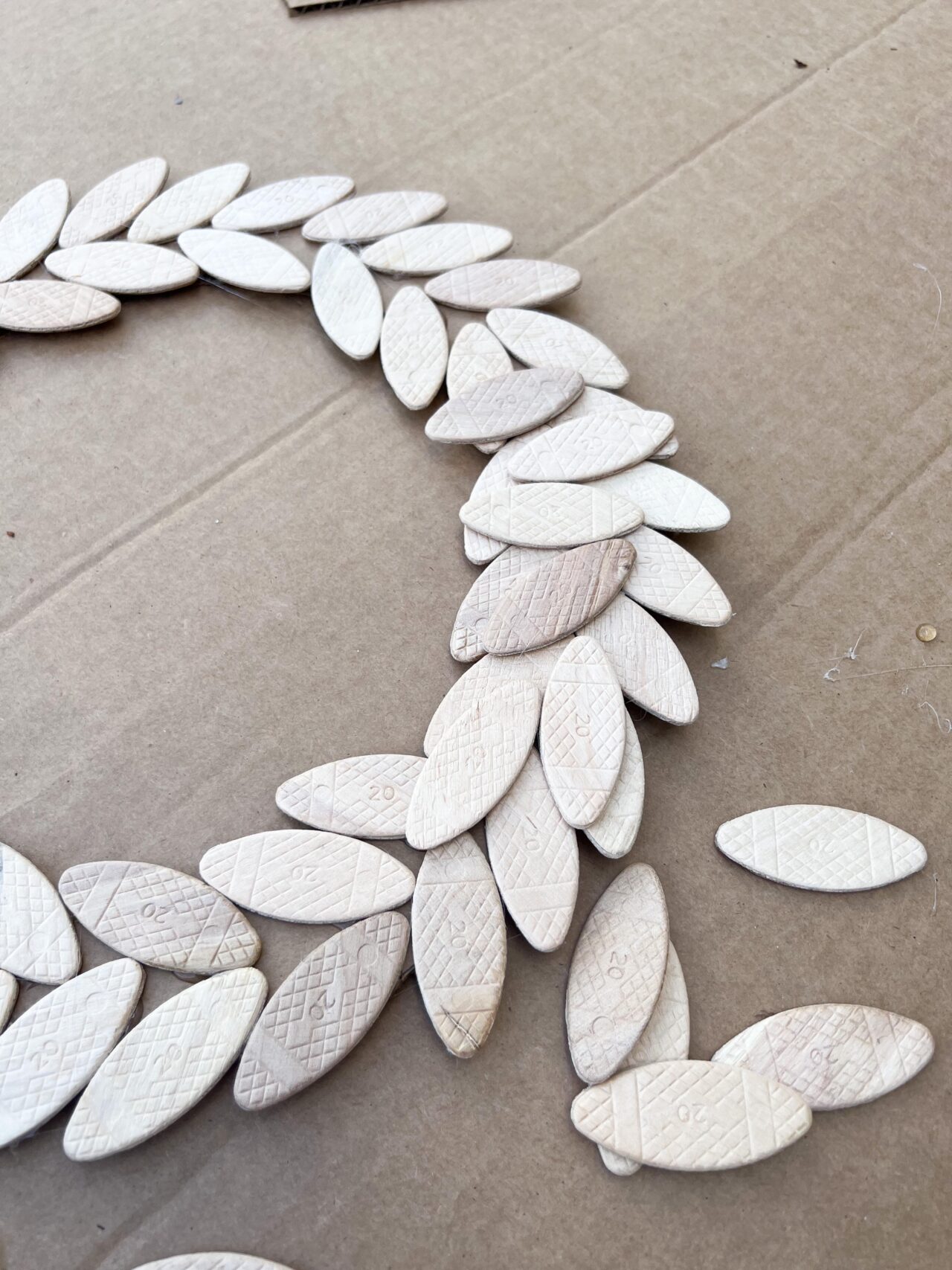 DIY Wood Biscuit Wreath - The Shabby Tree