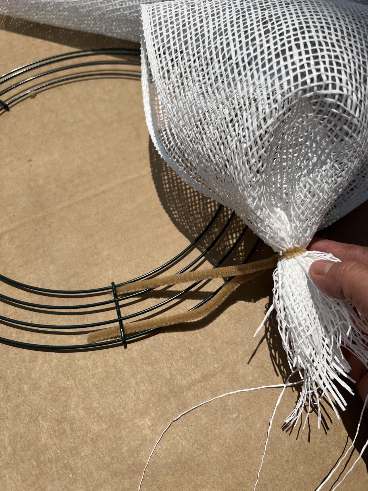 How To Make A Daisy Wreath Using Mesh Ribbon - The Shabby Tree