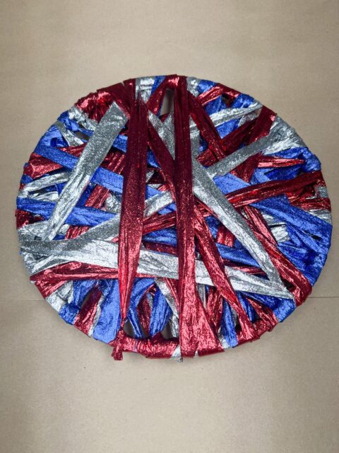 How To Use Dollar Tree Streamers To Make An Americana Decoration - The ...