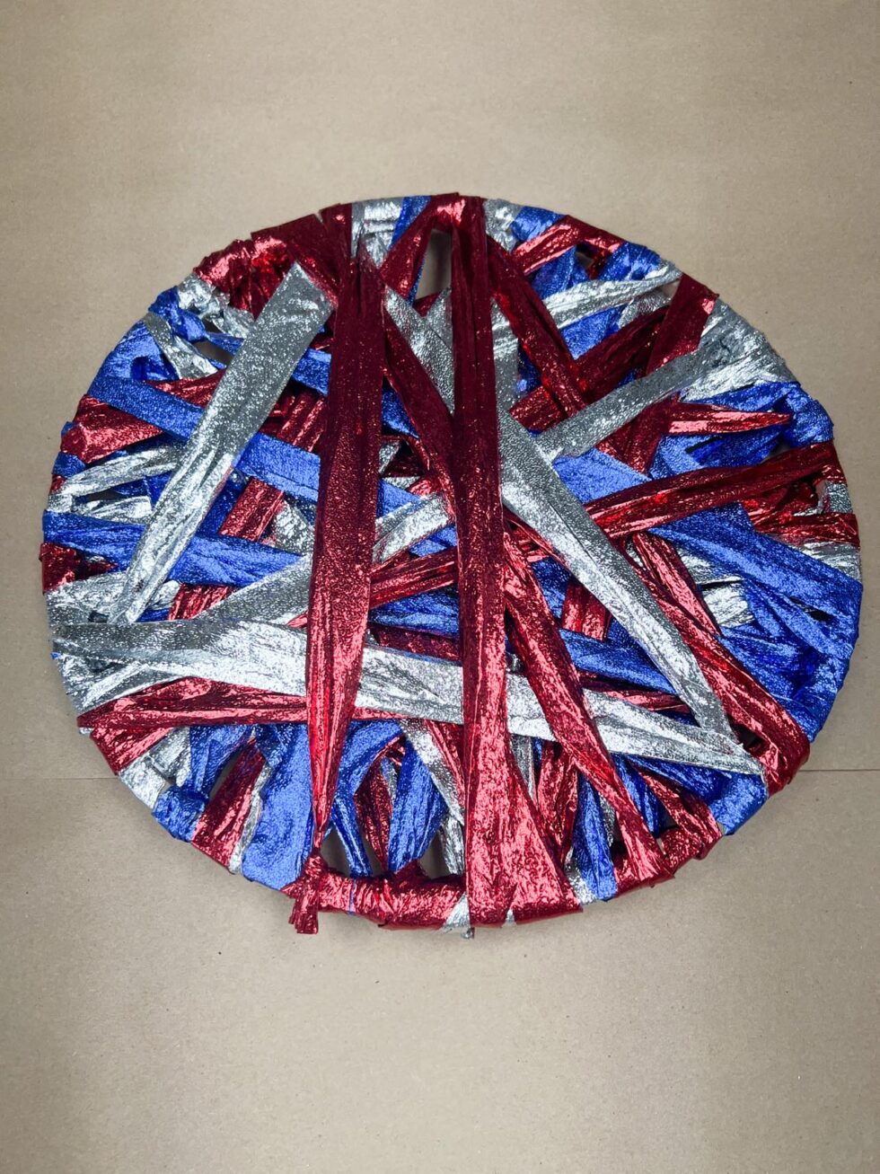 How To Use Dollar Tree Streamers To Make An Americana Decoration - The ...