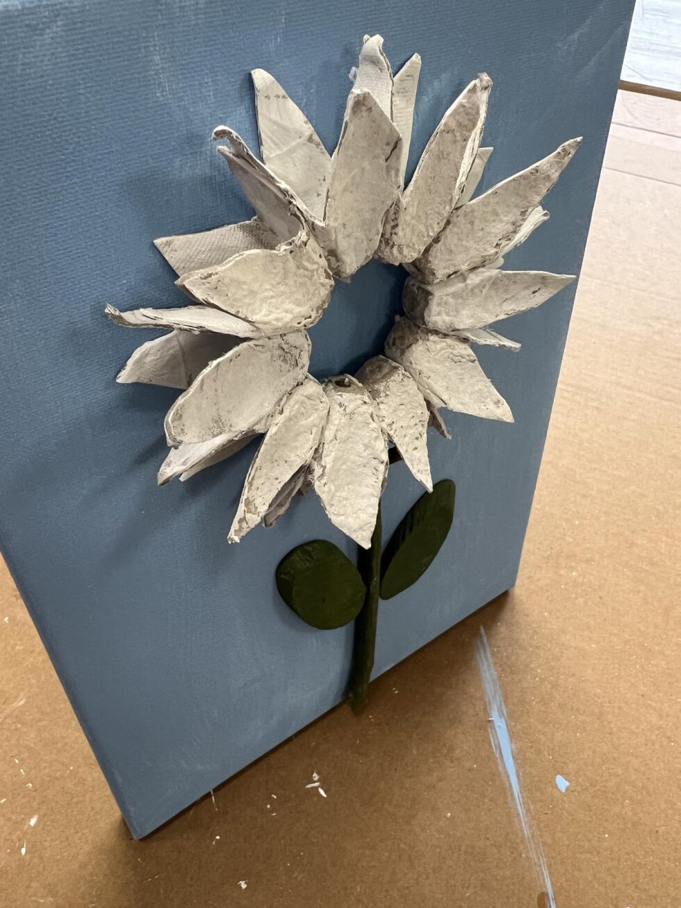 How To Make A Light Up Daisy - The Shabby Tree