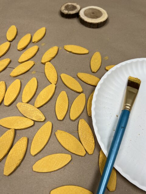 How To Make A Flower Using Wood Biscuits - The Shabby Tree