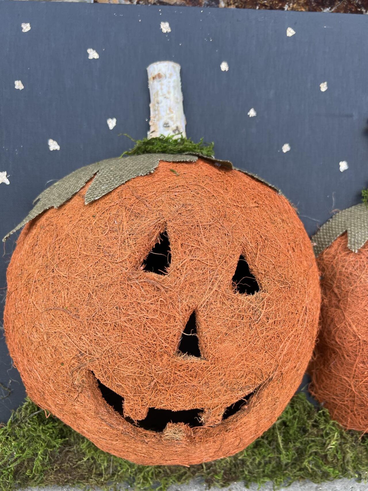 How To Make A Pumpkin Wall Art - The Shabby Tree