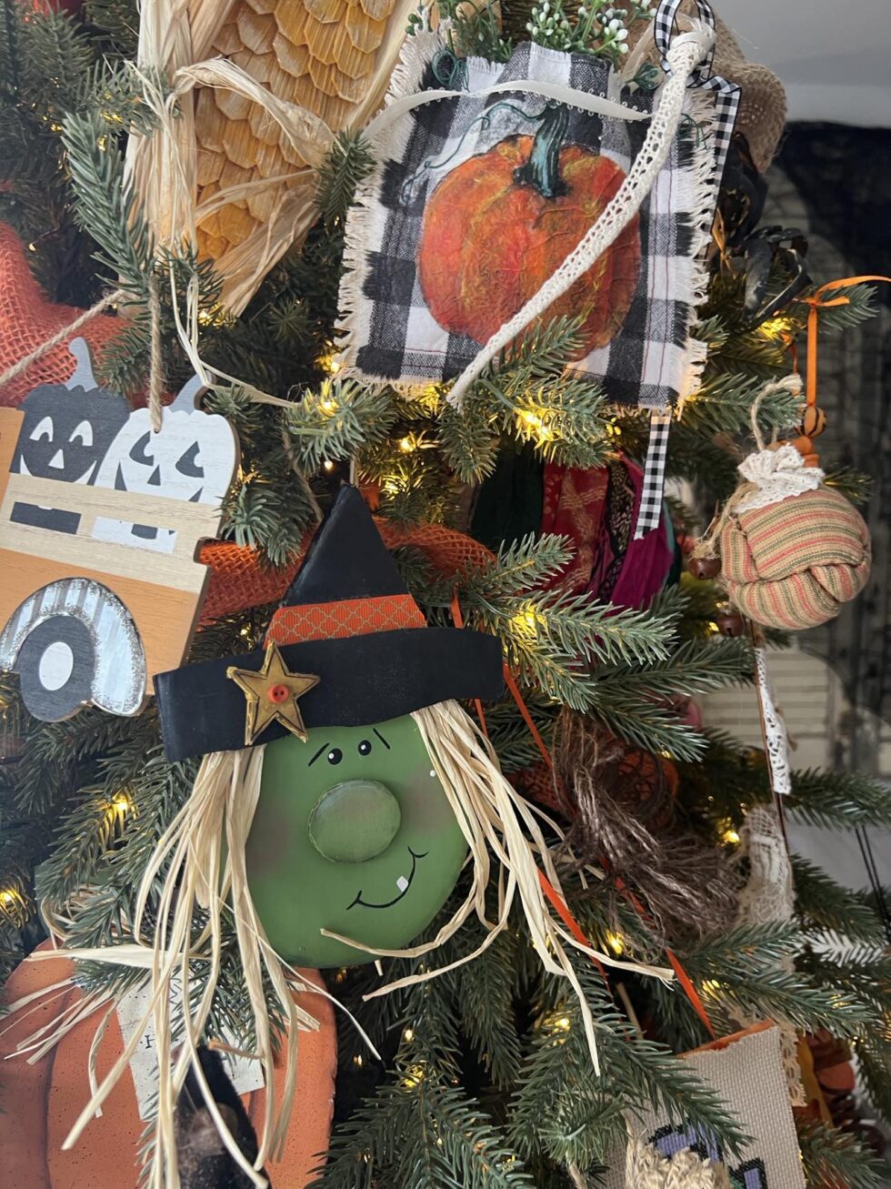 How To Decorate A Halloween Tree - The Shabby Tree