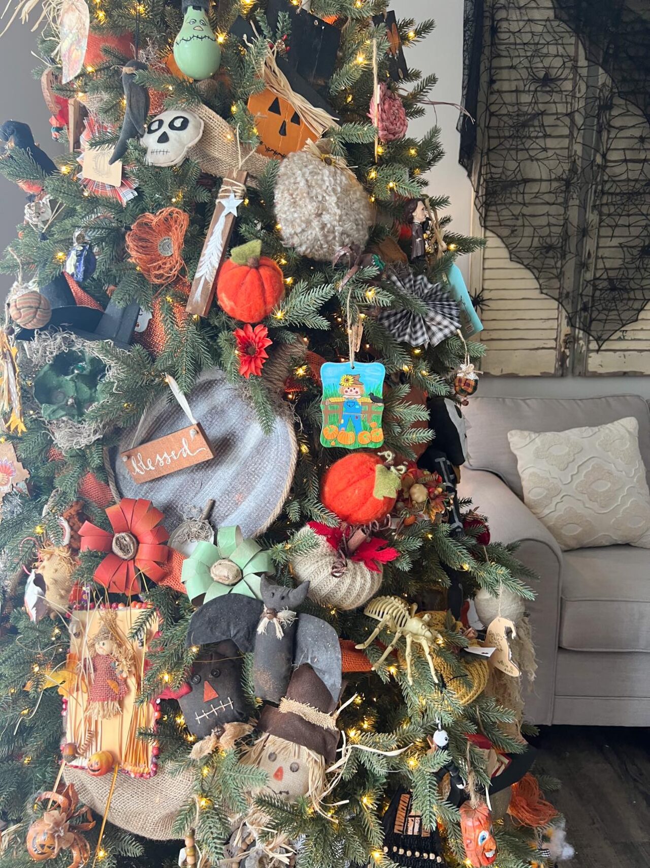 How To Decorate A Halloween Tree - The Shabby Tree