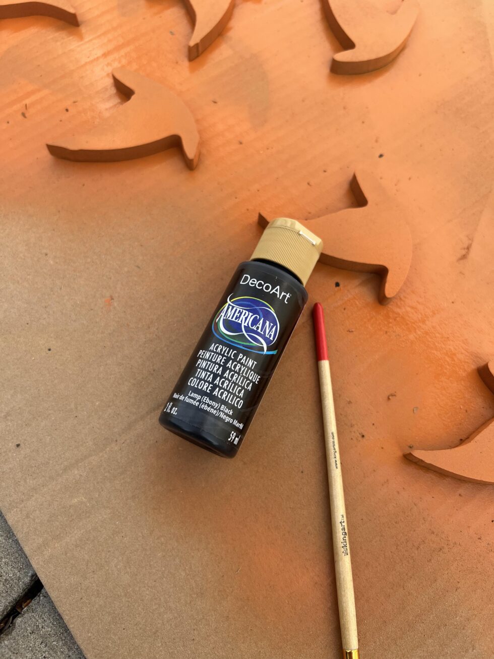 Dollar Tree Plus Tic Tac Toe Makeover - The Shabby Tree