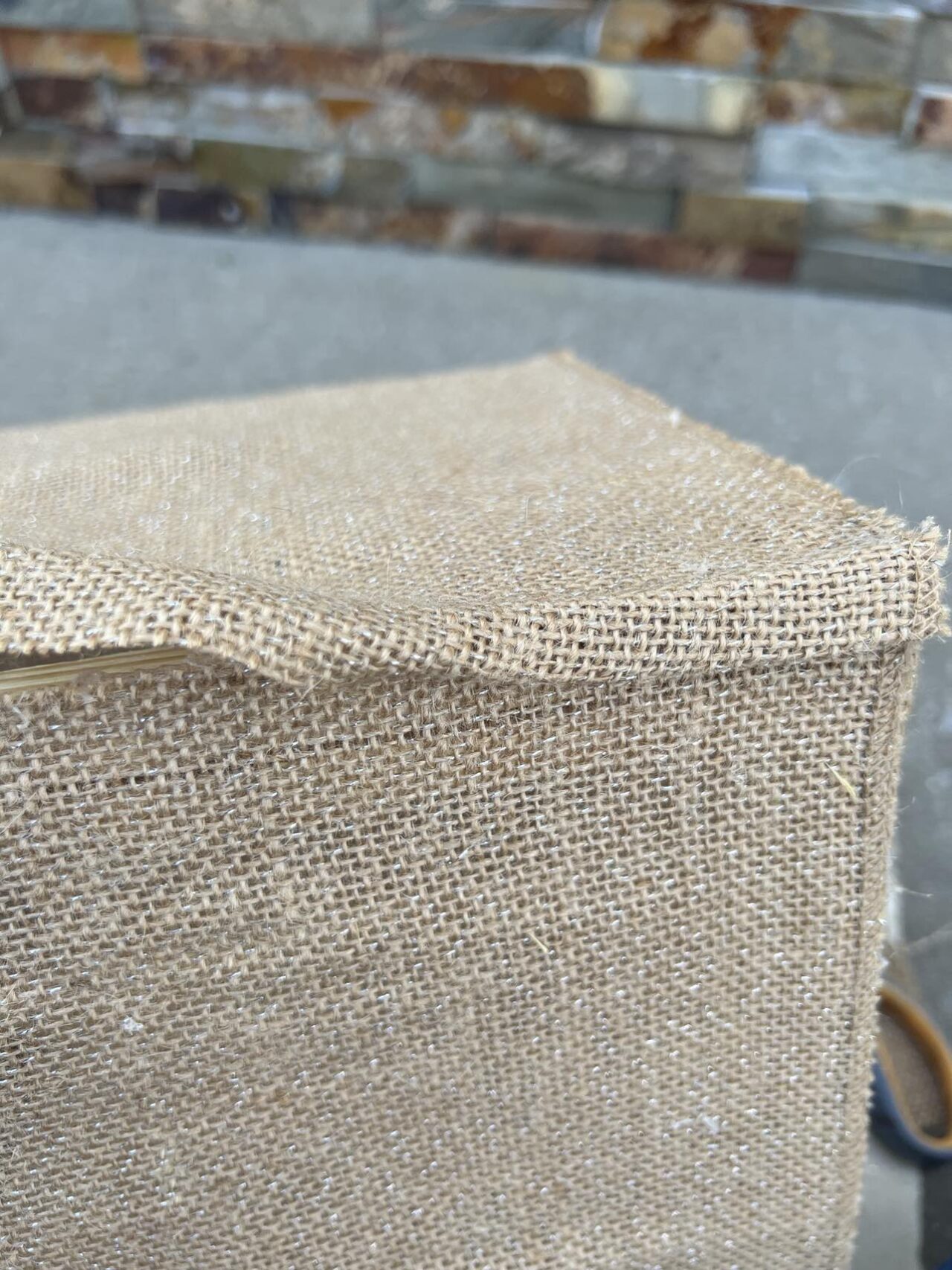 How To Make A Lighted Christmas Gift Box - The Shabby Tree