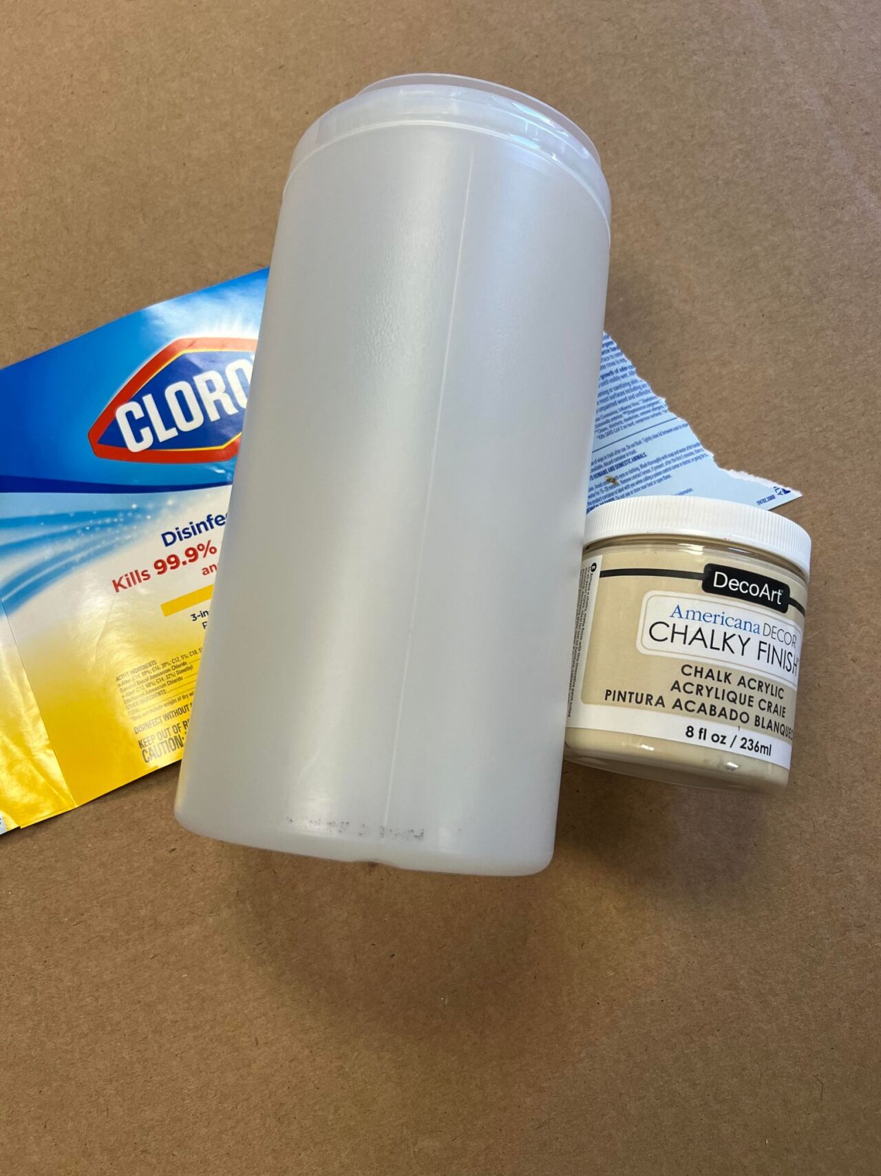How To Make A Tissue Holder Out Of A Clorox Wipe Container - The Shabby ...