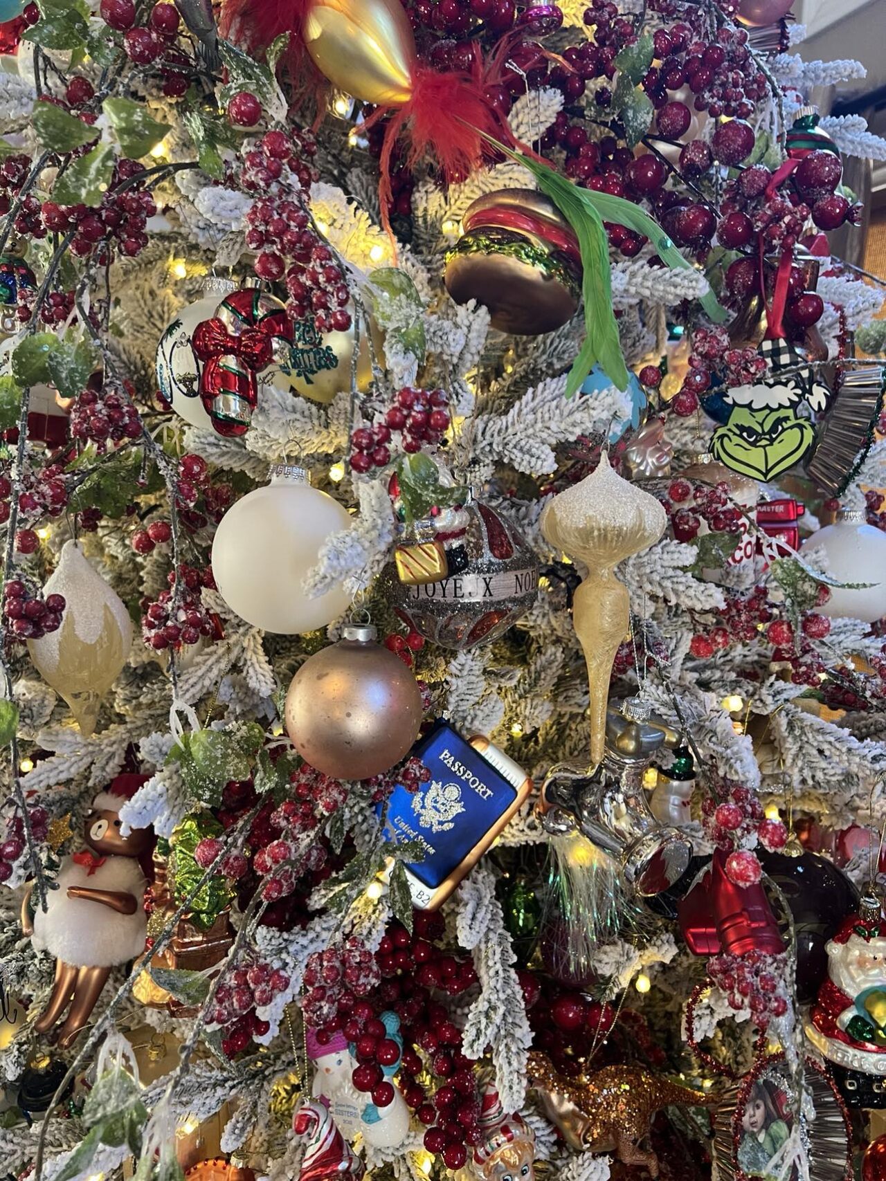 Christmas Tree Reveal “2023” - The Shabby Tree