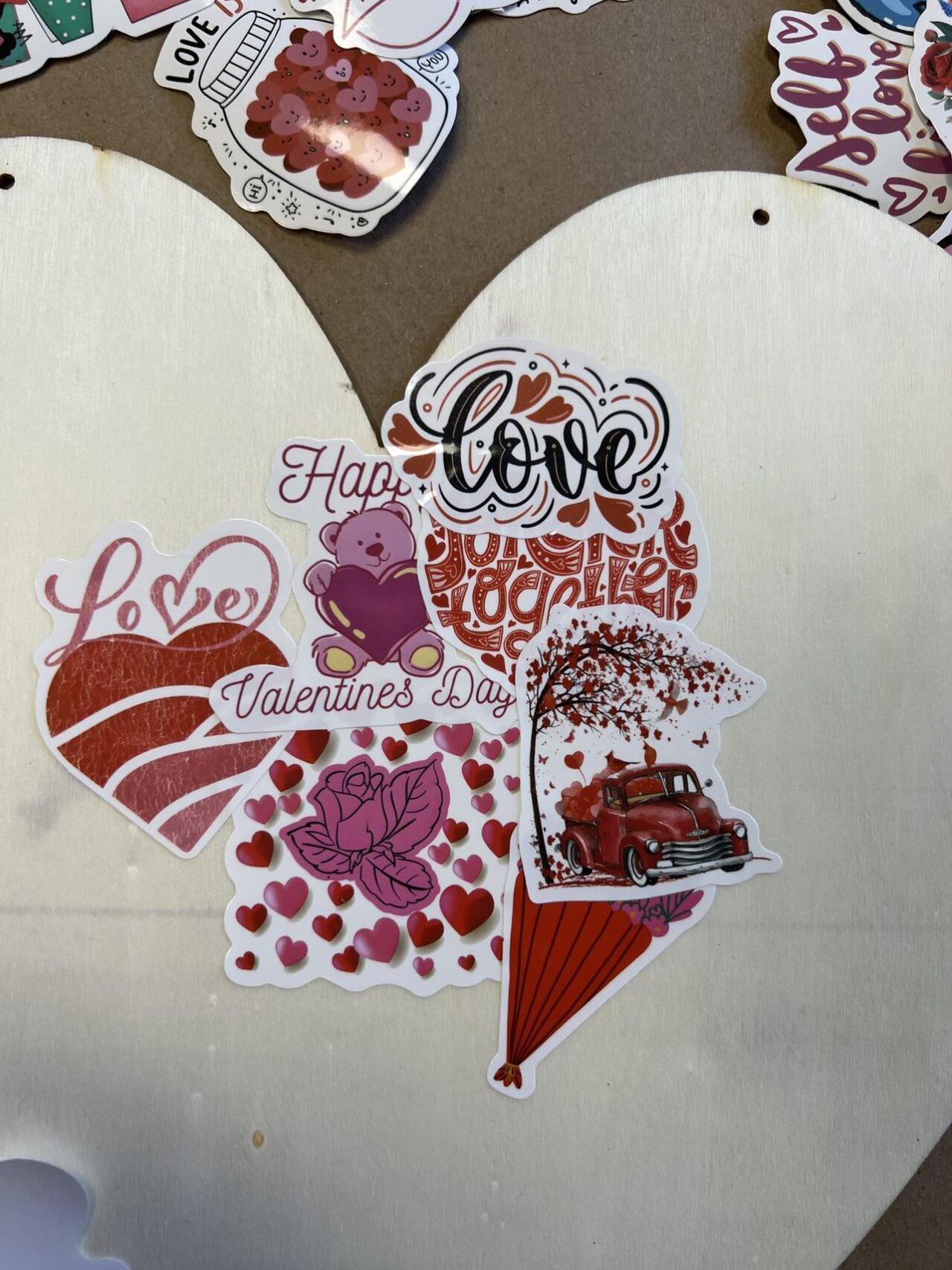 How To Make A Heart Out Of Stickers - The Shabby Tree