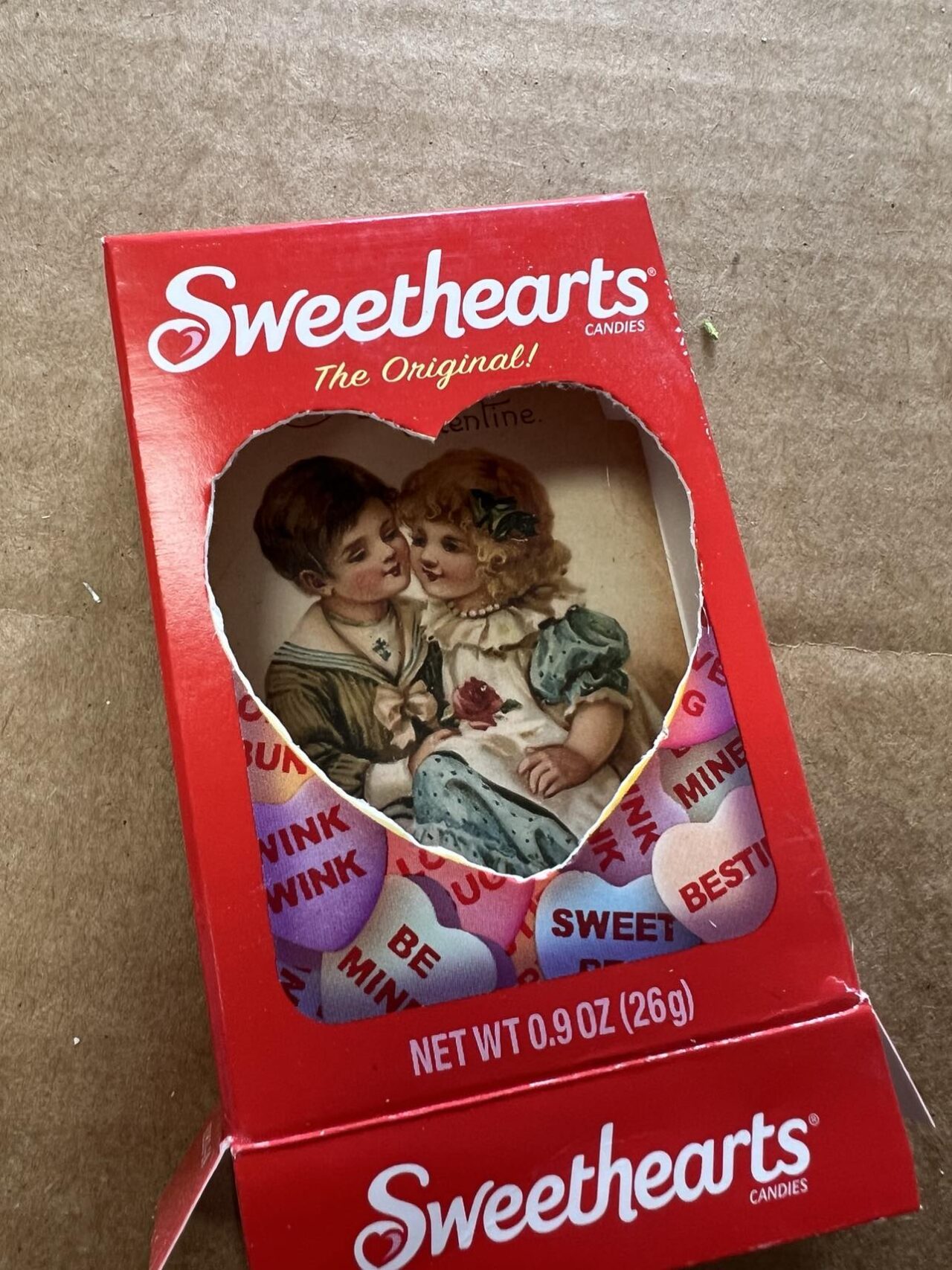 How To Make A Valentine Decoration Out Of A Sweetheart Box - The Shabby ...