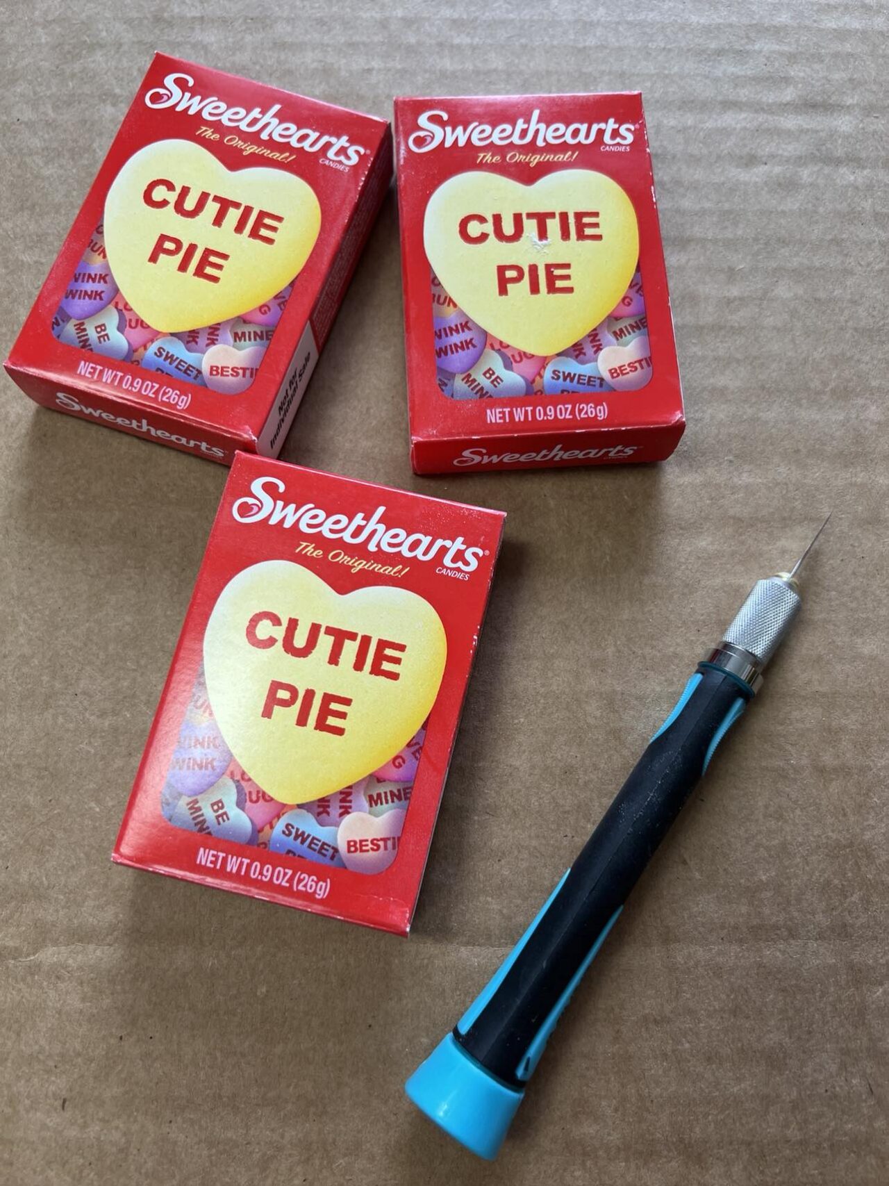 How To Make A Valentine Decoration Out Of A Sweetheart Box - The Shabby ...