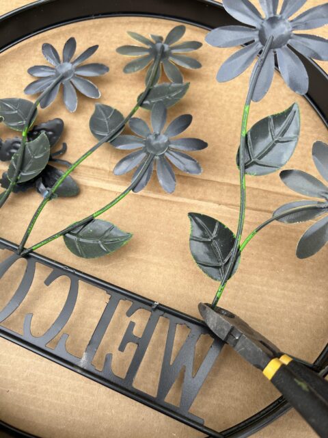 Dollar Tree Plus Flower Welcome Sign Makeover - The Shabby Tree