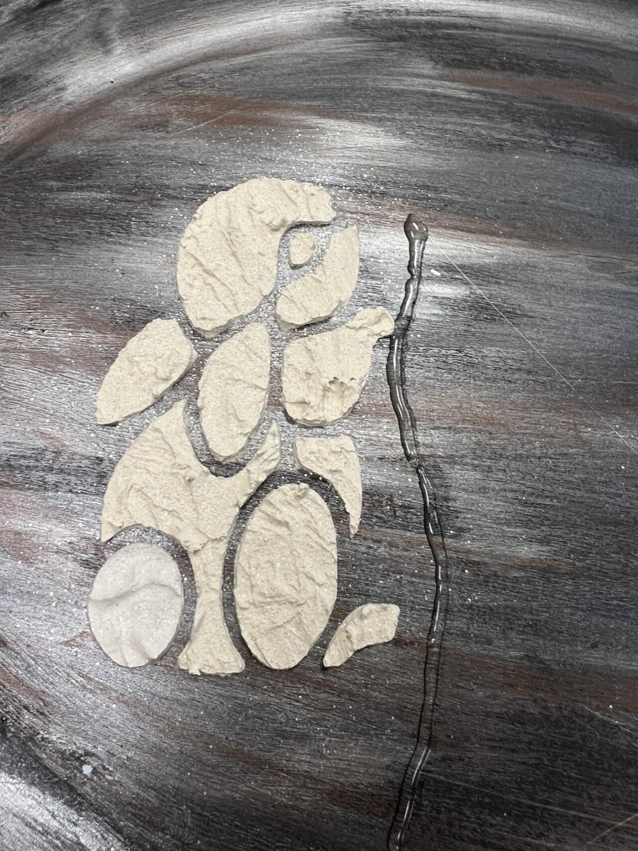 How To Use Fast Dry Spackling For A Spring Decoration - The Shabby Tree