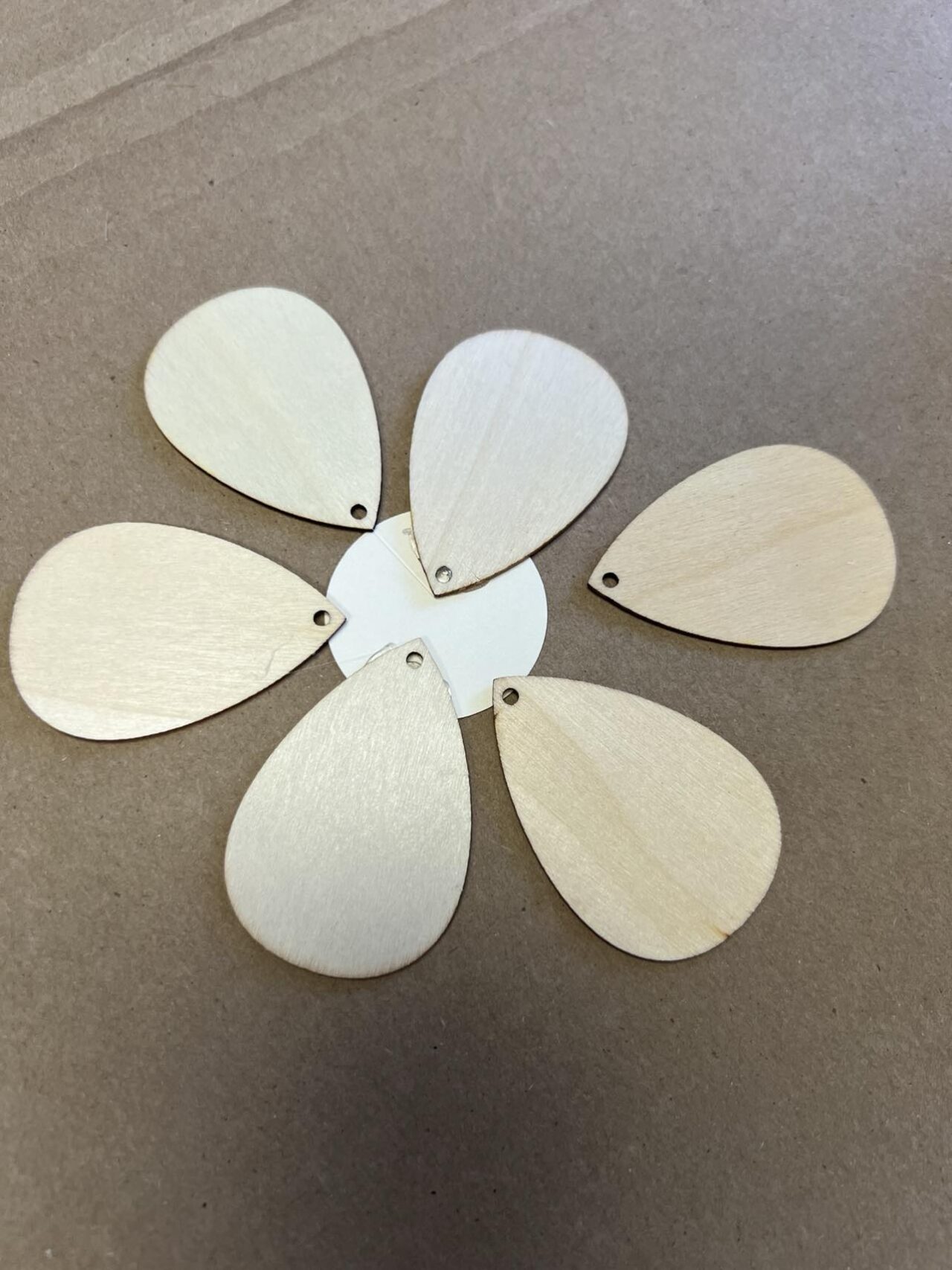 How To Make Magnetic Flowers - The Shabby Tree