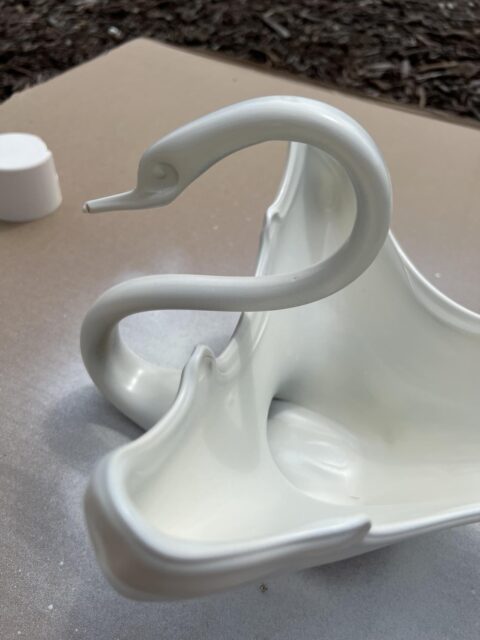 Glass Swan Makeover - The Shabby Tree