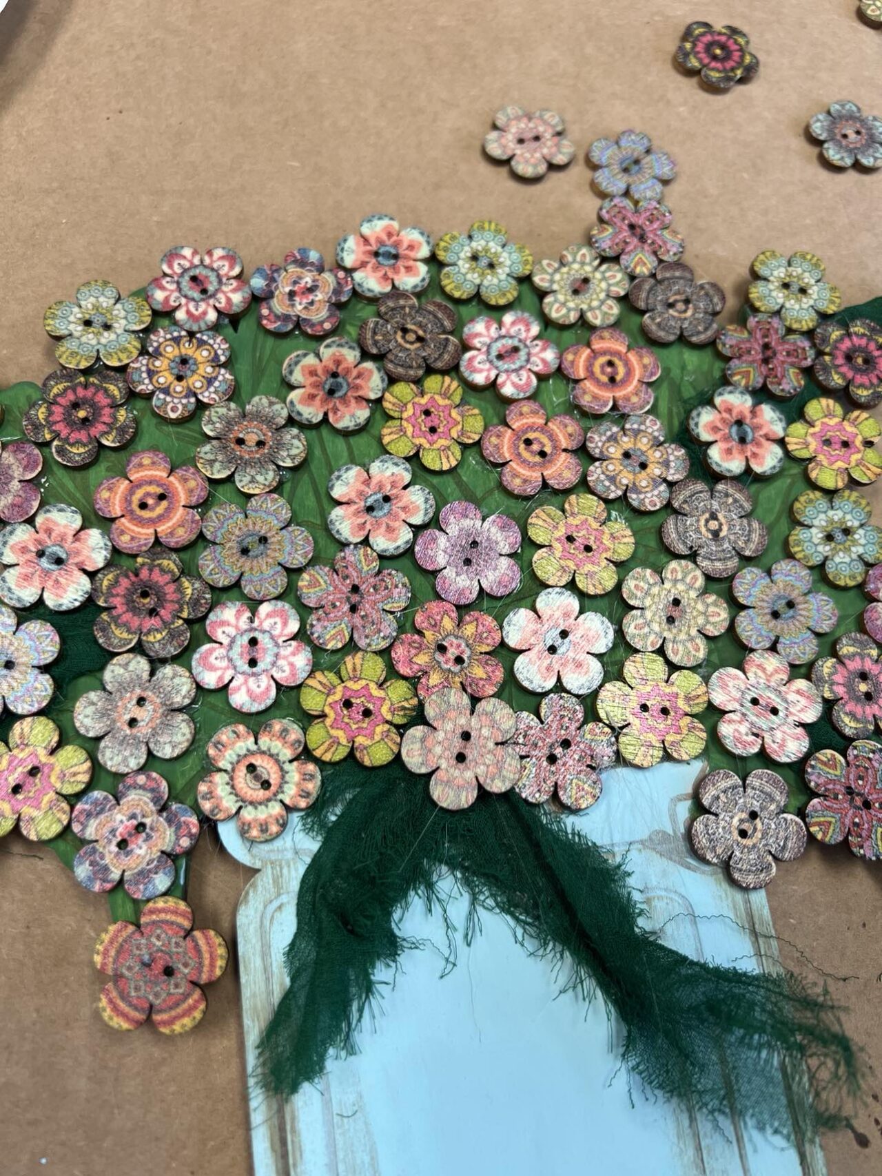 Wooden Button Craft - The Shabby Tree