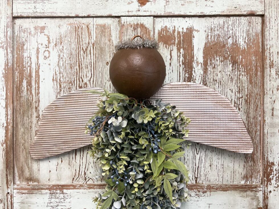 How To Make An Angel Out Of A Greenery Drop - The Shabby Tree