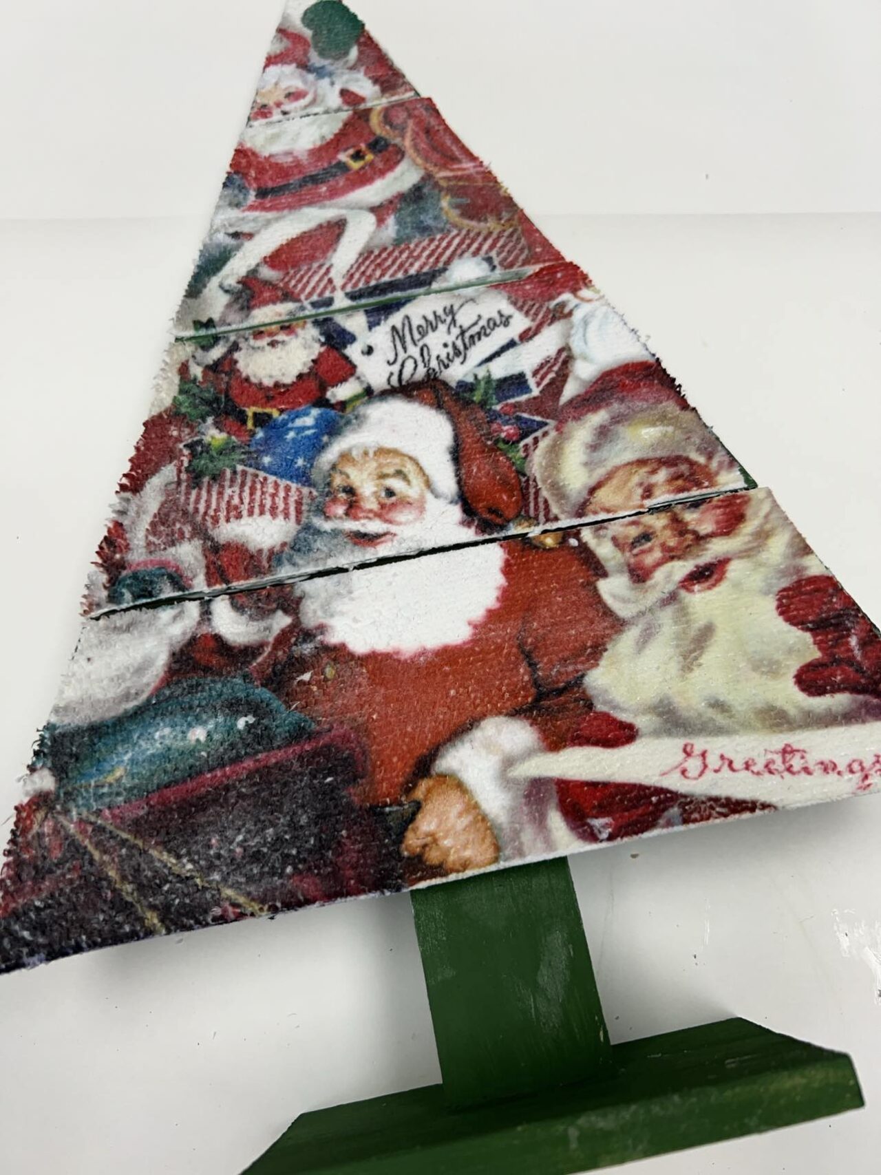 Small Wooden Pallet Tree Makeover - The Shabby Tree