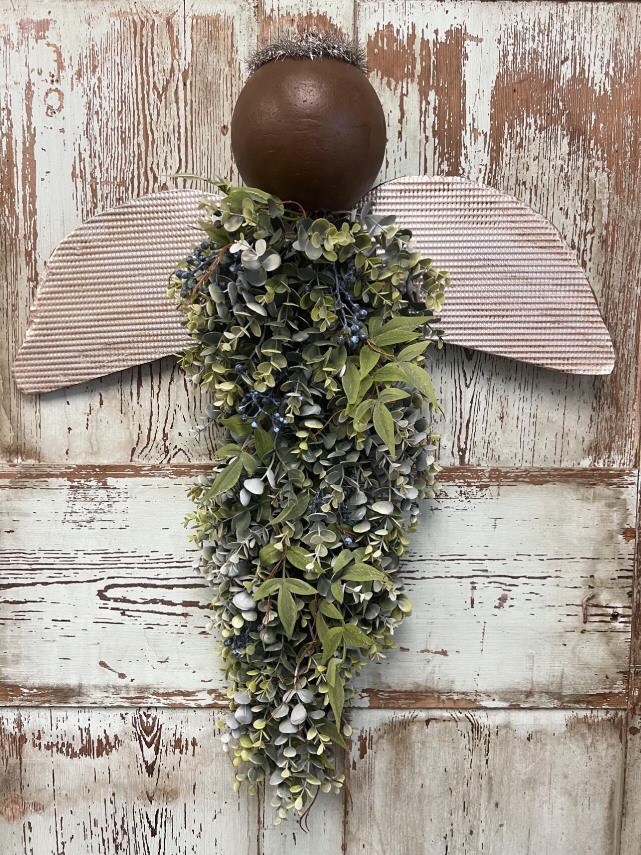 How To Make An Angel Out Of A Greenery Drop - The Shabby Tree