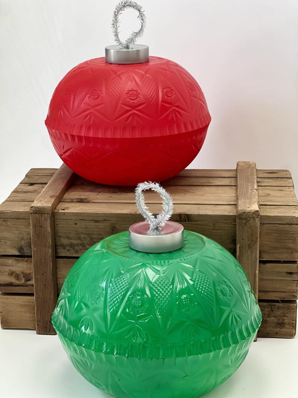 How To Make A Christmas Decoration Using Dollar Tree Bowls - The Shabby ...