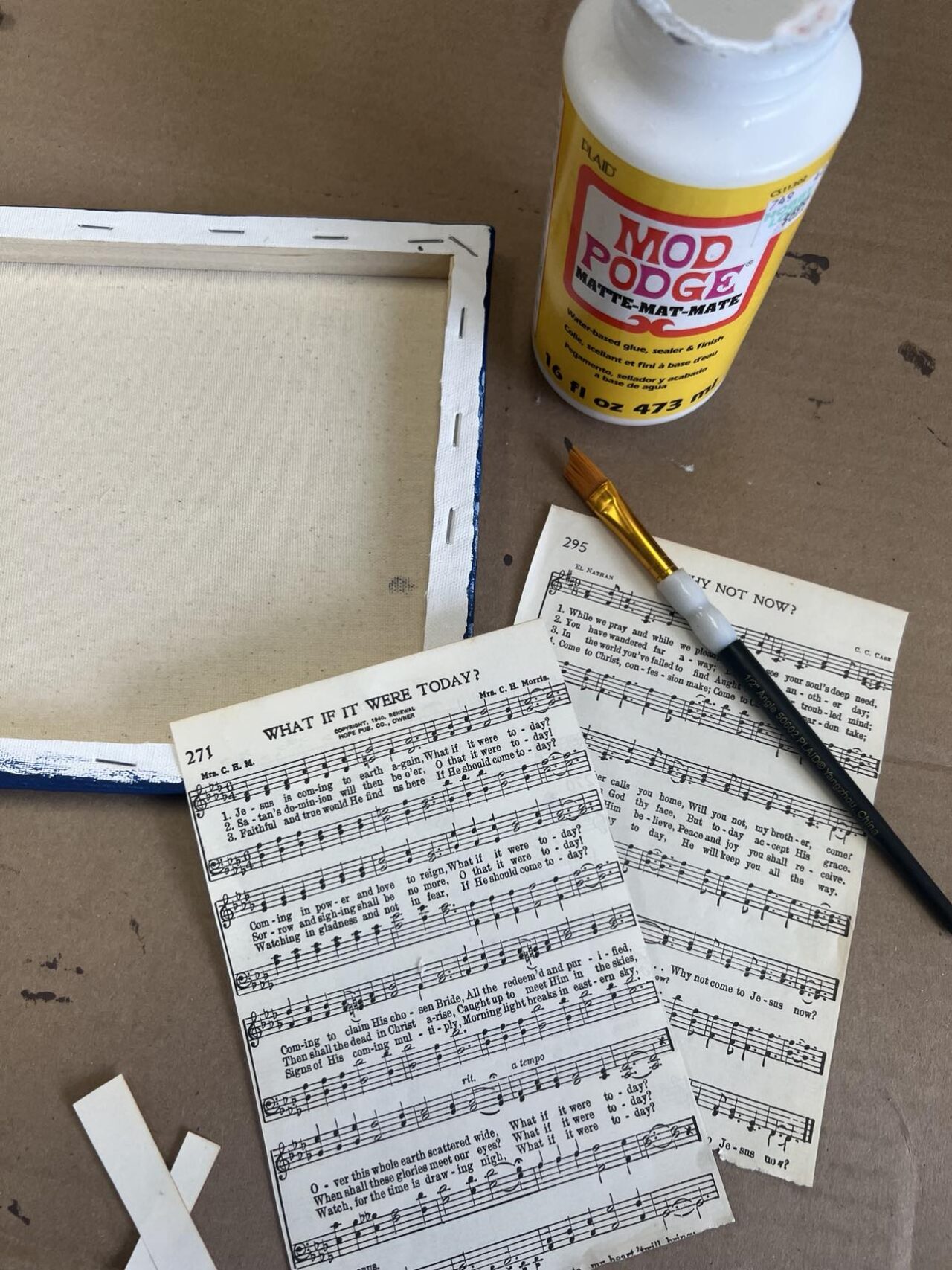 How To Make A Busted Canvas That Lights Up - The Shabby Tree