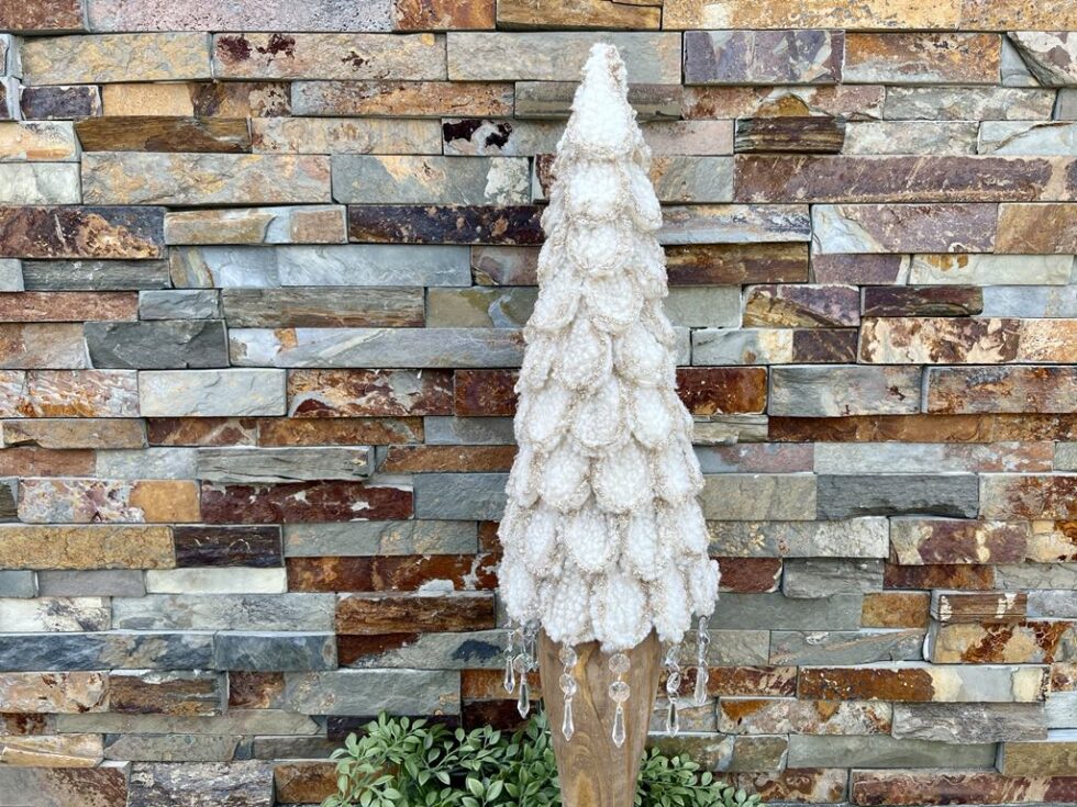 Sherpa Tree Makeover - The Shabby Tree