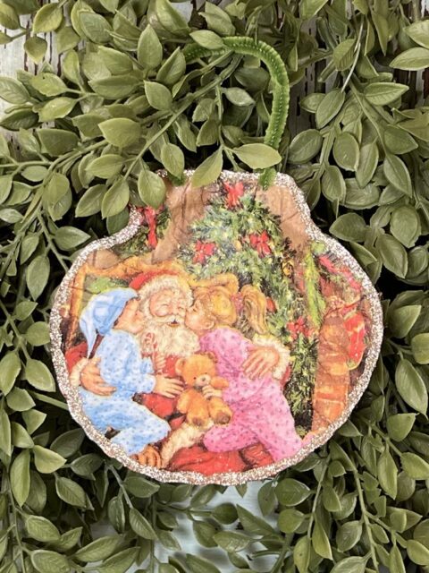 Mod Podge Craft Using Sea Shells - The Shabby Tree