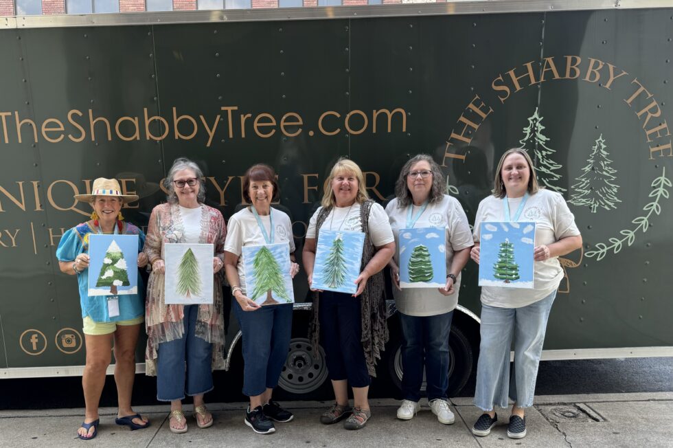 Shabby Tree Live Today