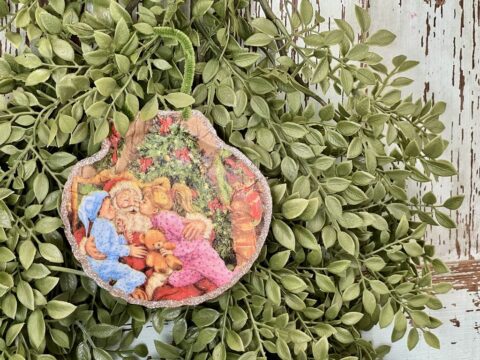 Mod Podge Craft Using Sea Shells - The Shabby Tree