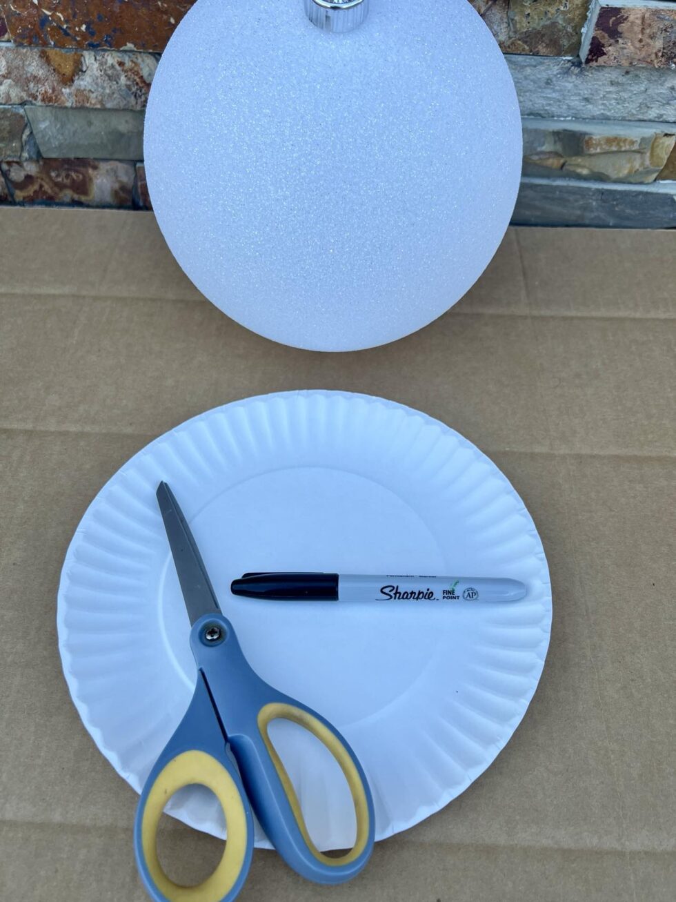 How To Make A Light Up Snowflake Decoration - The Shabby Tree