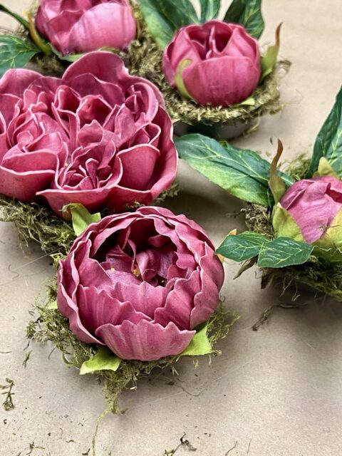 How To Make Magnetic Flowers - The Shabby Tree
