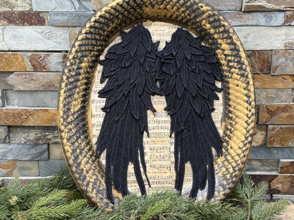 Angel Wing Appliqué Craft - The Shabby Tree